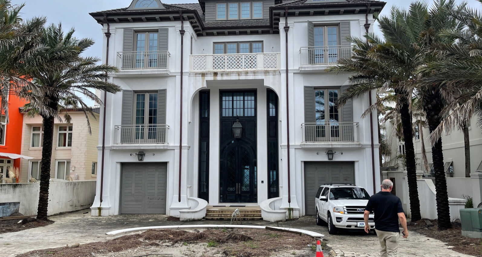 Residential Mold and Moisture Case Study: Coastal Florida Residence - Building Forensics Group